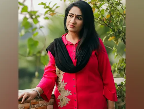 মনিরা মিঠুর আকুতি