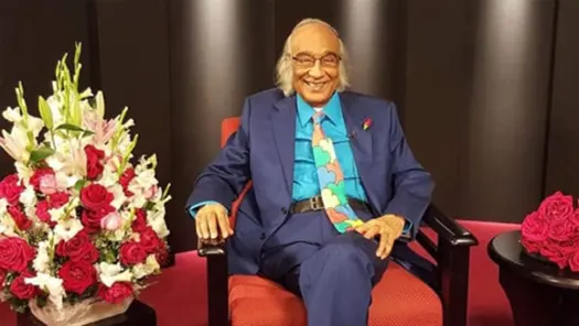 ৮ বছর পর ‘লাল গোলাপ’