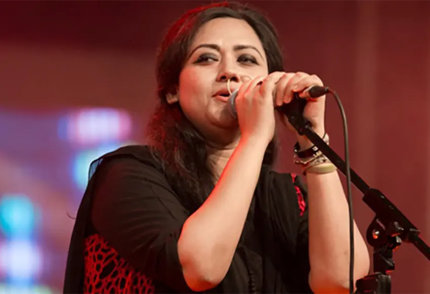 বিশ্বের বড় দুই সংগীত উৎসবে সুমী