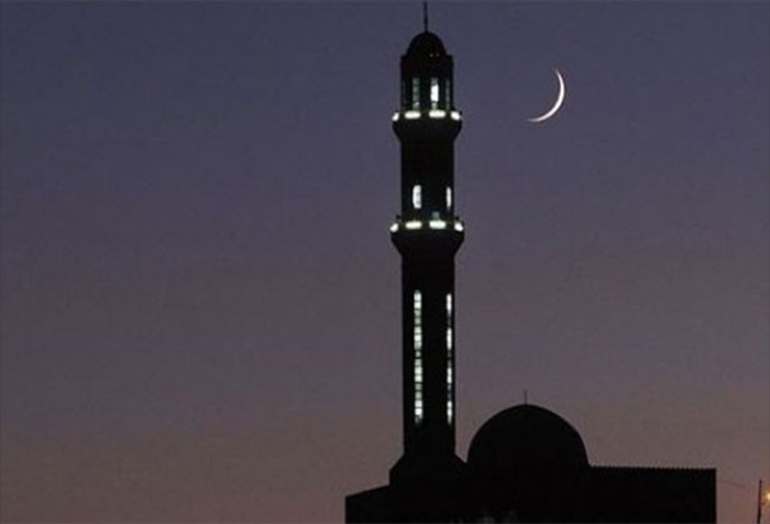 চাঁদ দেখা গেছে, শনিবার ঈদ