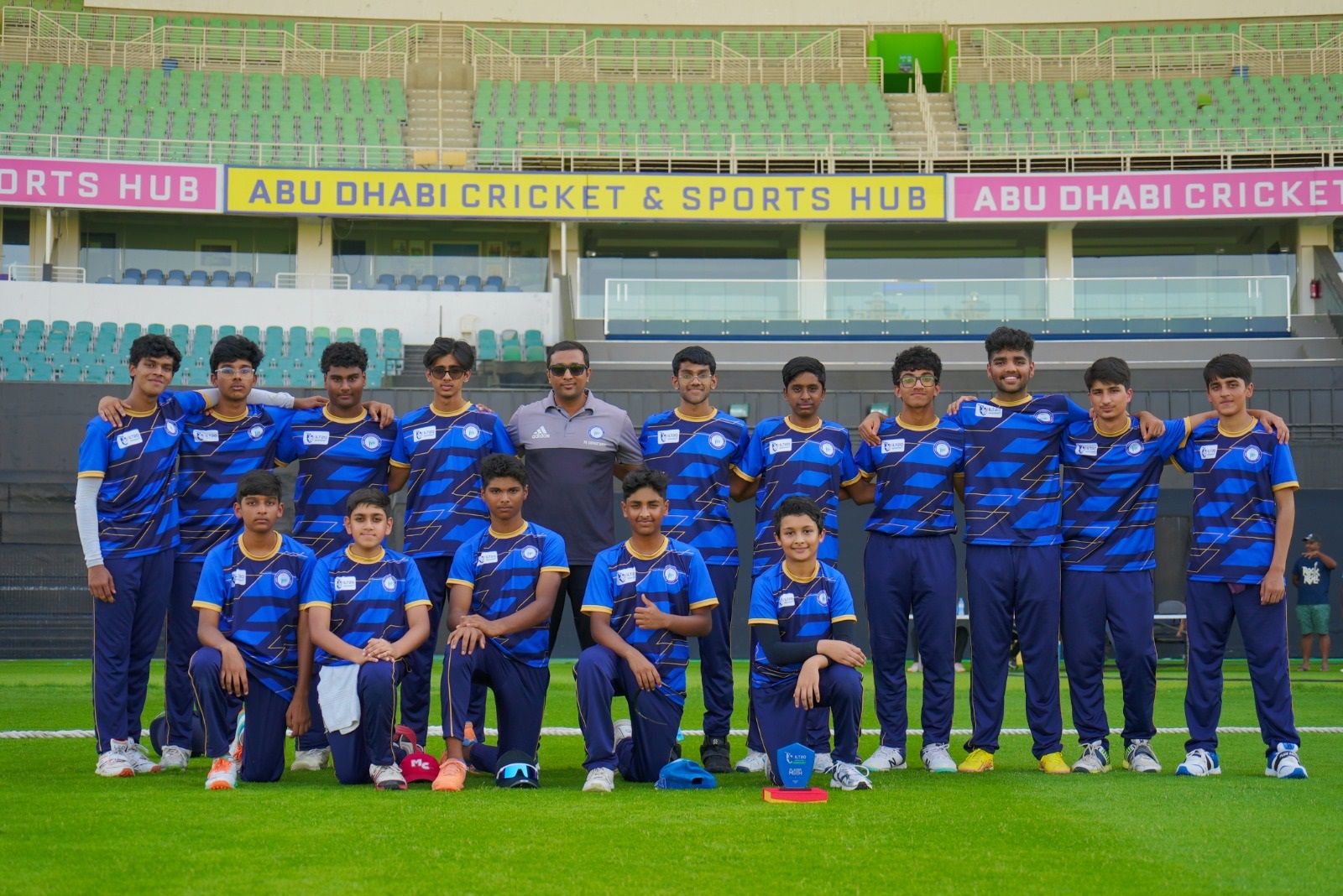 আইএলটি-টোয়েন্টি নিয়ে এলো ‘আইএলটি স্কুল কাপ চ্যাম্পিয়ন’