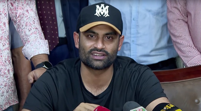বিপিএল দিয়ে মাঠে ফিরছেন তামিম